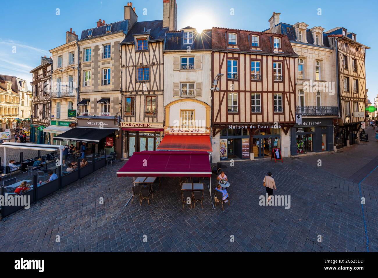 FRANCE, VIENNE (86) POITIERS Stock Photo - Alamy