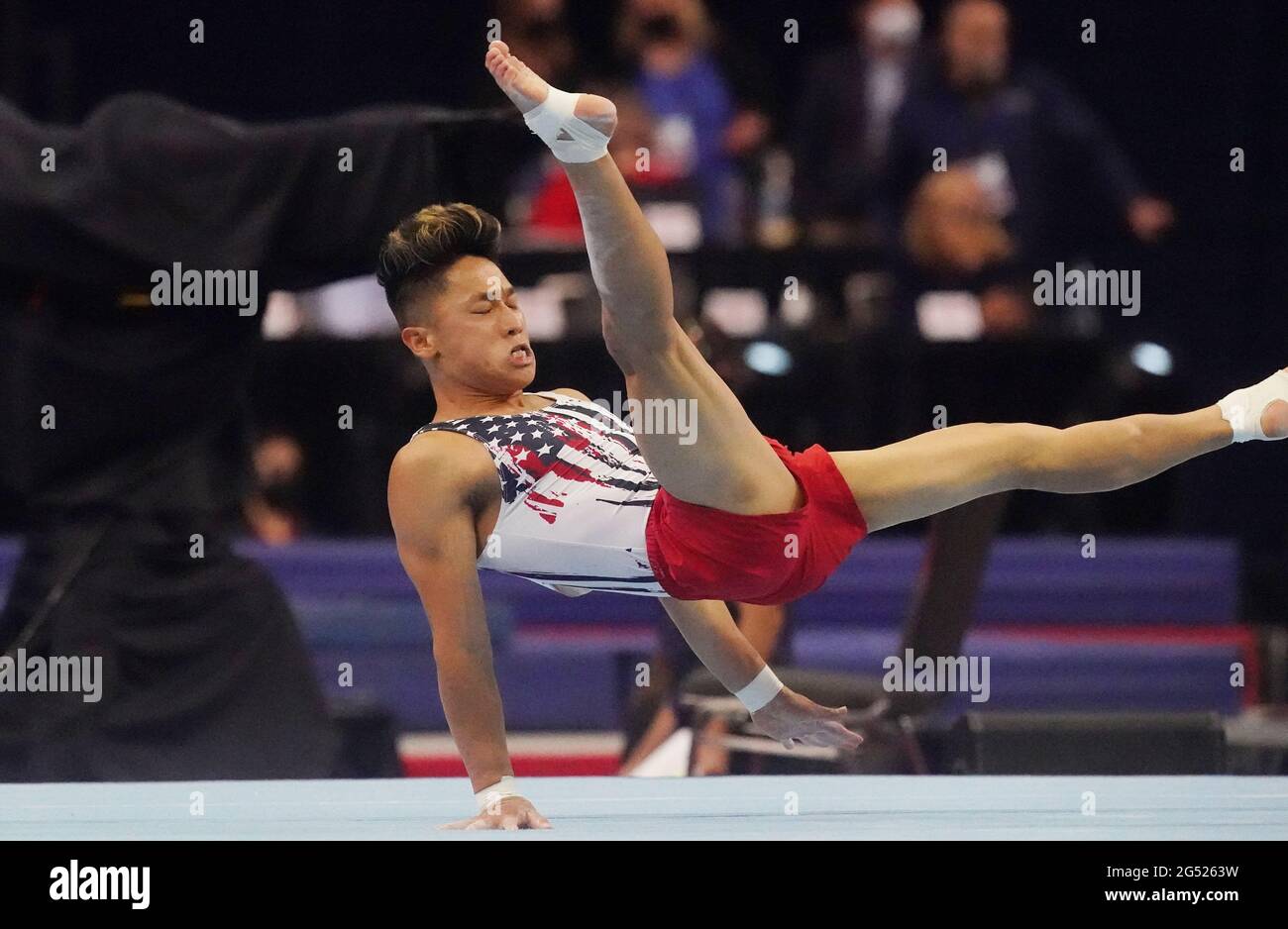 Men Floor Exercise Gymnastics