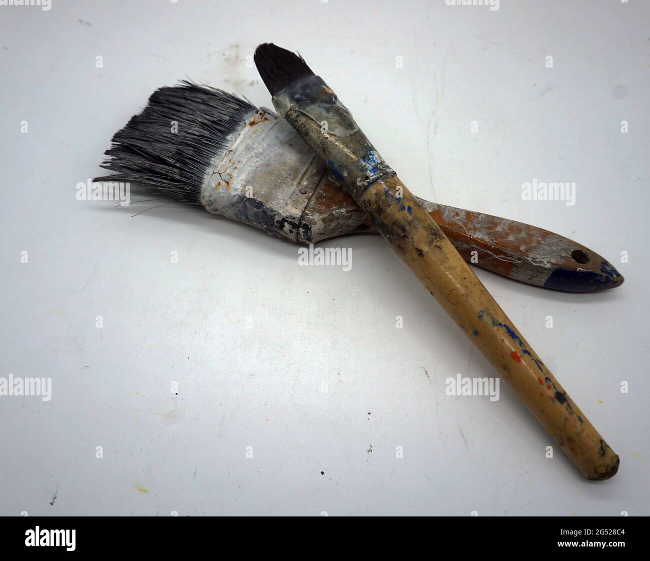 School supplies for oil painting, brush Stock Photo - Alamy