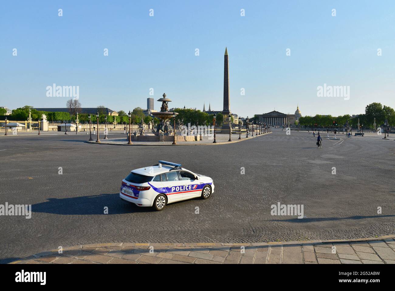 Empty place de la hi-res stock photography and images - Alamy