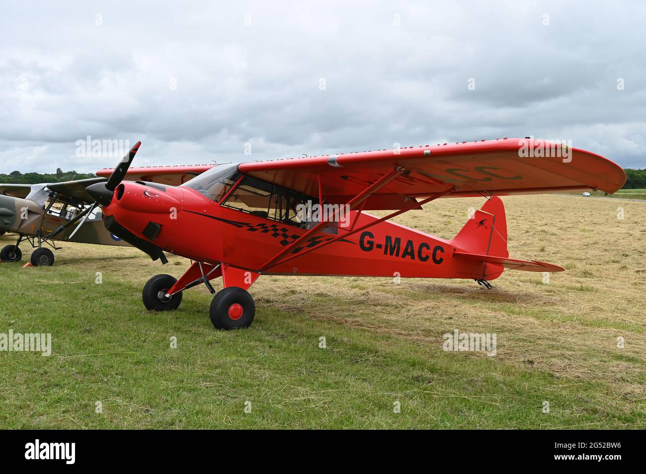 CubCrafters Carbon Cub EX2, Turweston Airfield, Buckinghamshire ...
