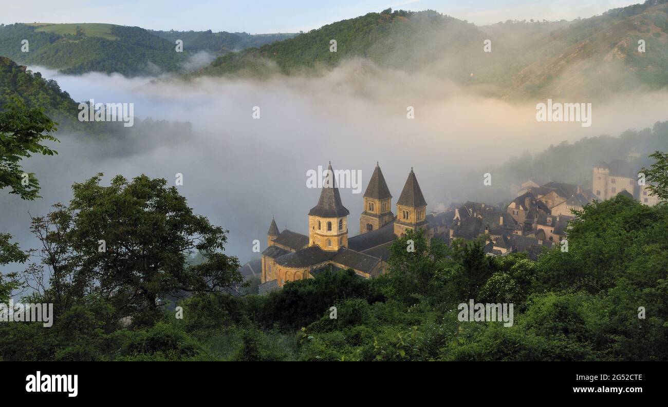 FRANCE. AVEYRON (12) CITY OF CONQUES (ONE OF THE STAGES OF ST. JAMES ...