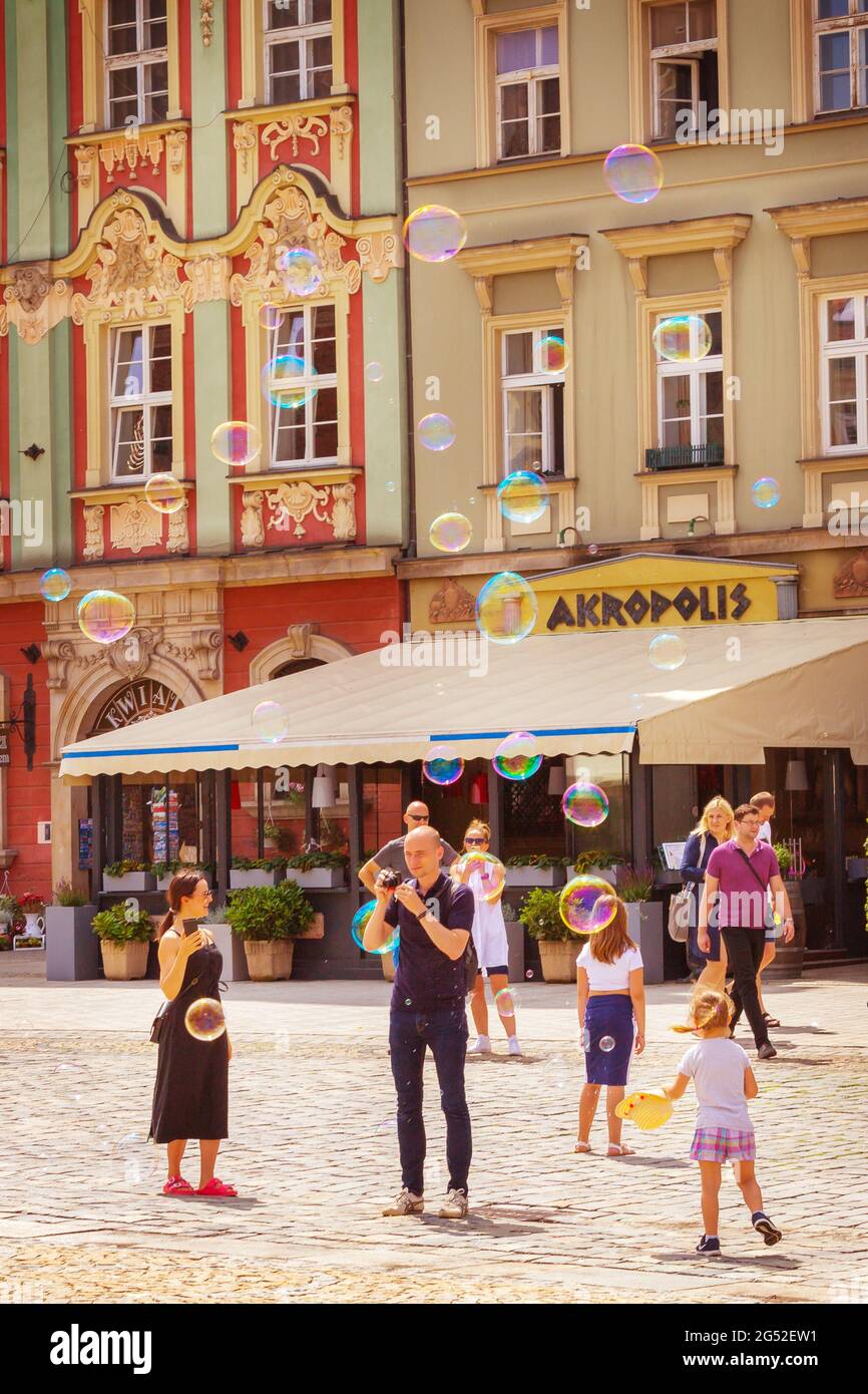 Wroclaw, Poland - June 21, 2019: People and bubbles, Old Town Rynek ...