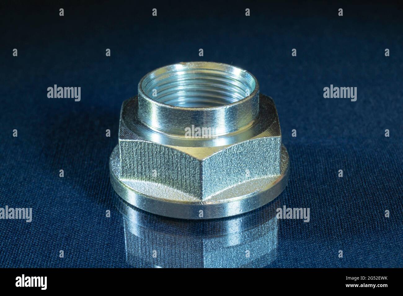 Nut and bolt fasteners hi-res stock photography and images - Alamy
