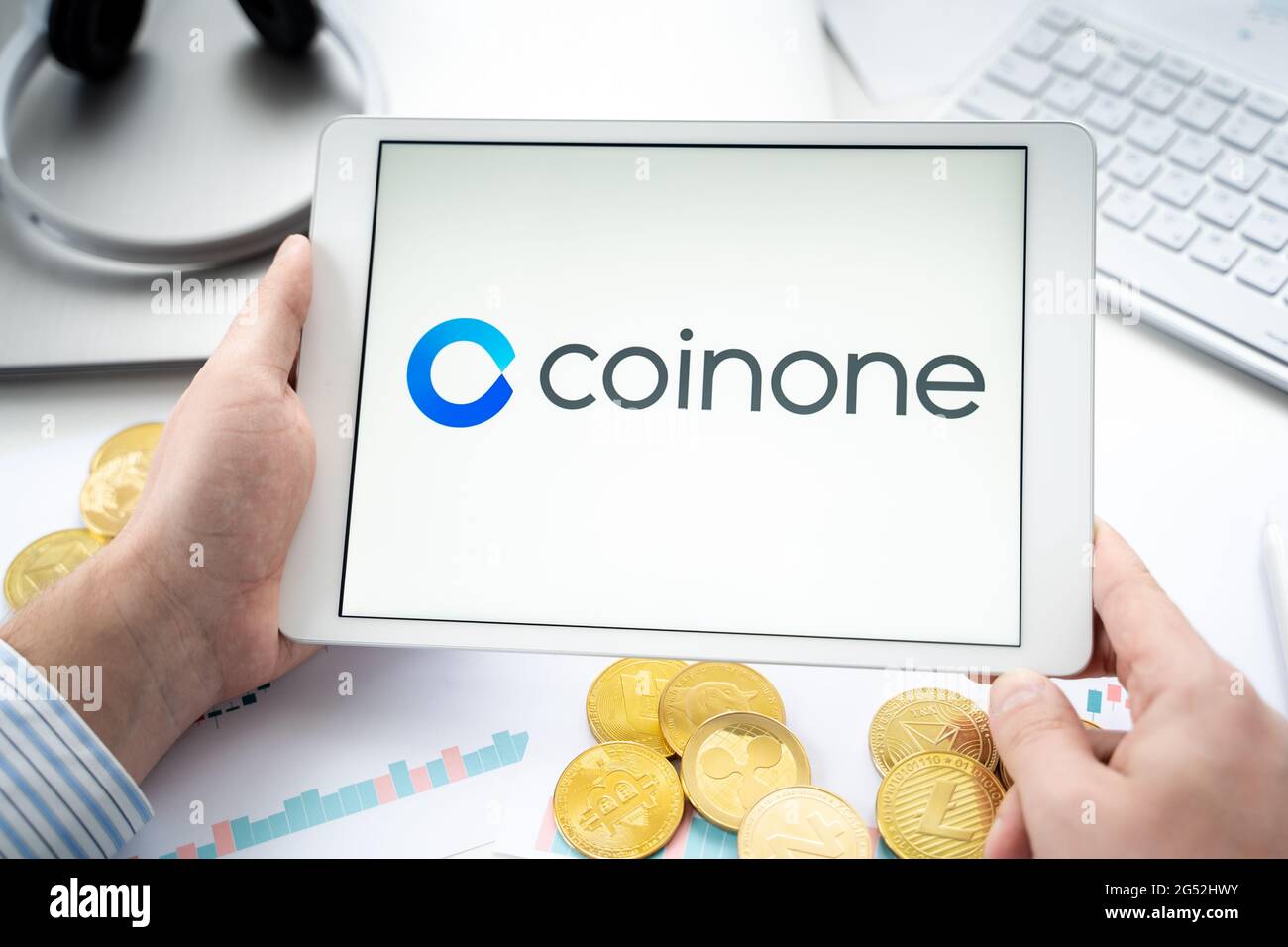 Coinone exchange hi-res stock photography and images - Alamy