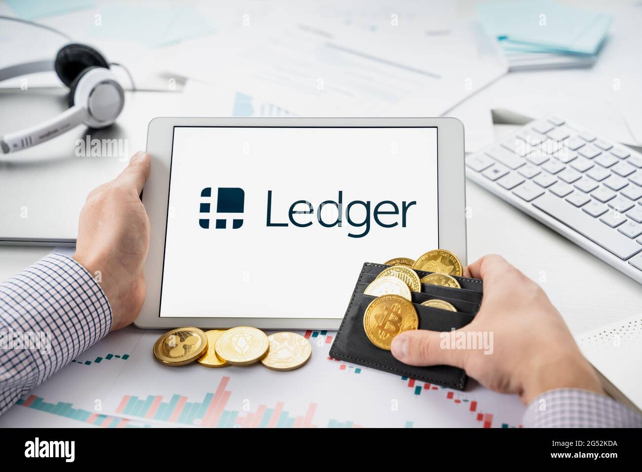 Ledger storage hi-res stock photography and images - Alamy