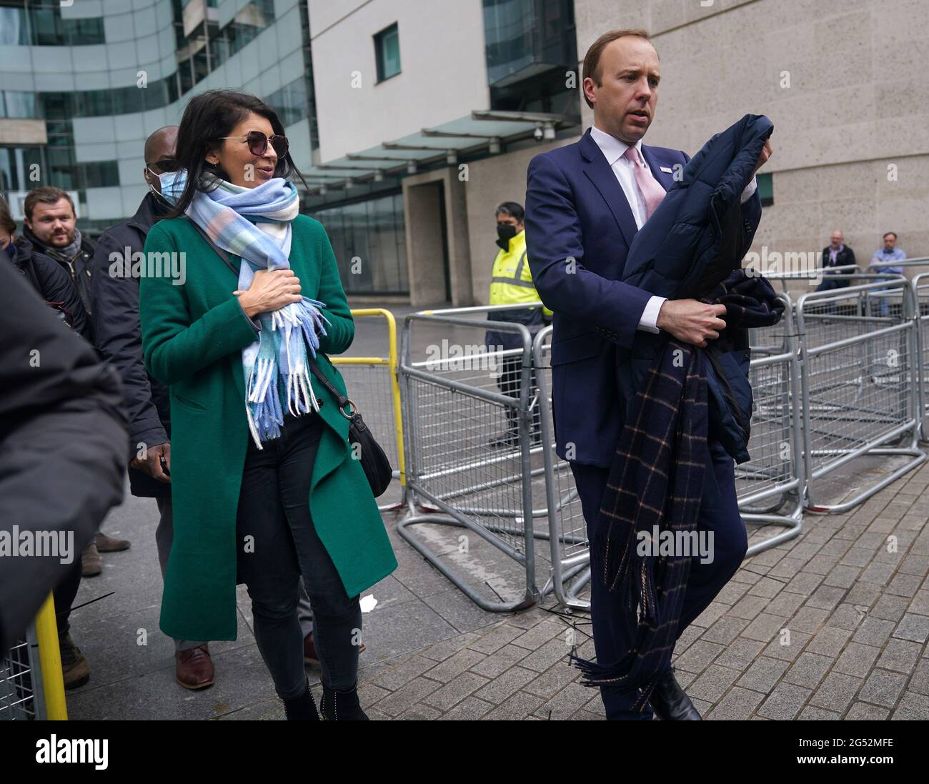 Matt hancock gina coladangelo hi-res stock photography and images - Alamy