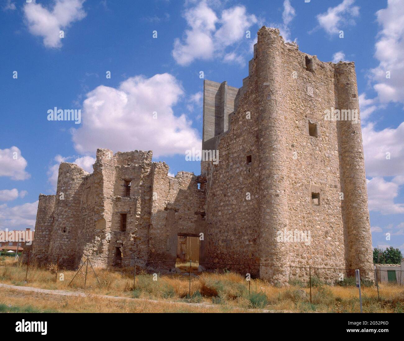 CASTILLO DE TORREJON DE VELASCO TAMBIEN LLAMADO CASTILLO DE PUÑONROSTRO ...