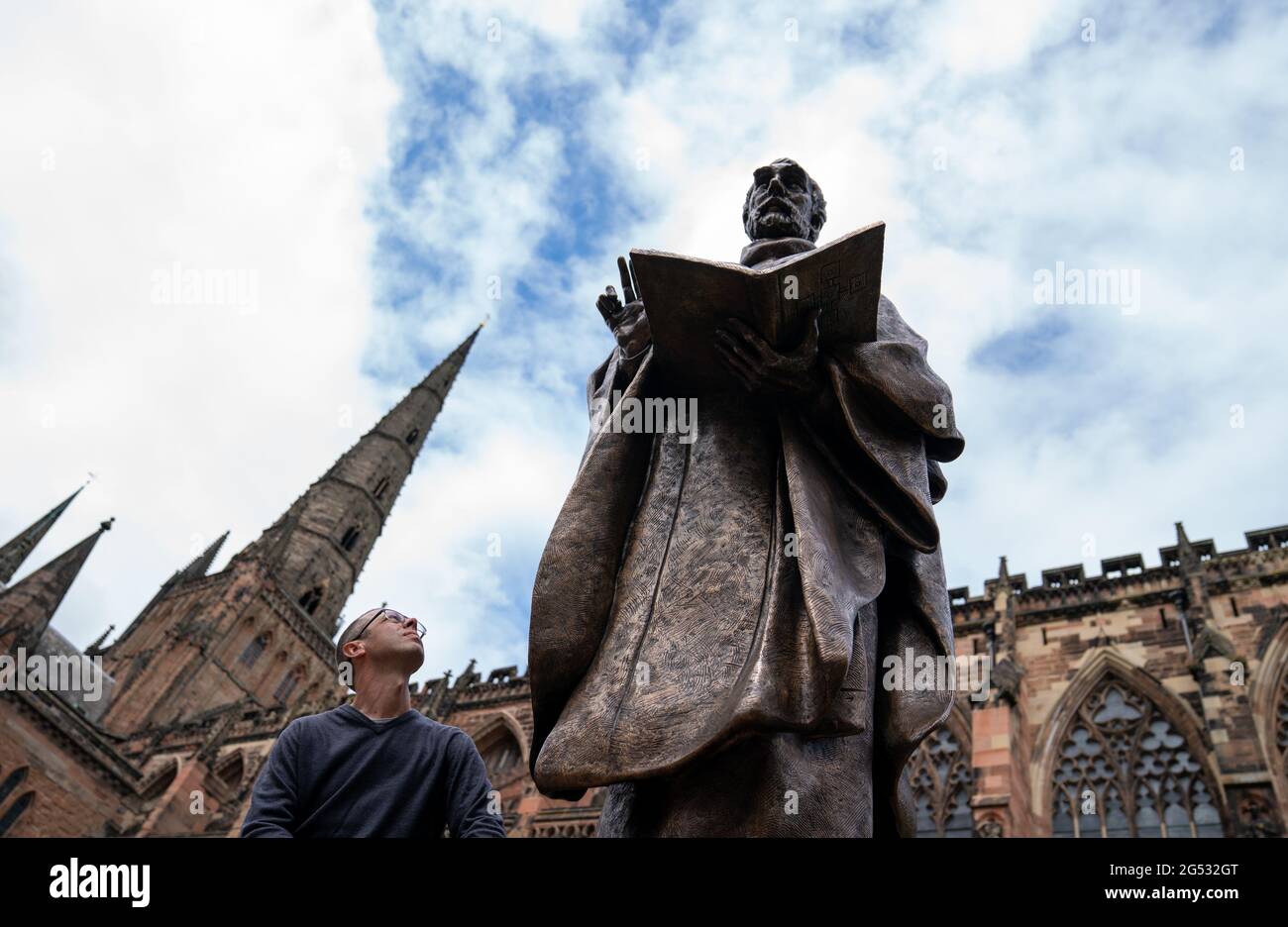 Sculptor Peter Walker with his bronze statue of St Chad, first Bishop ...