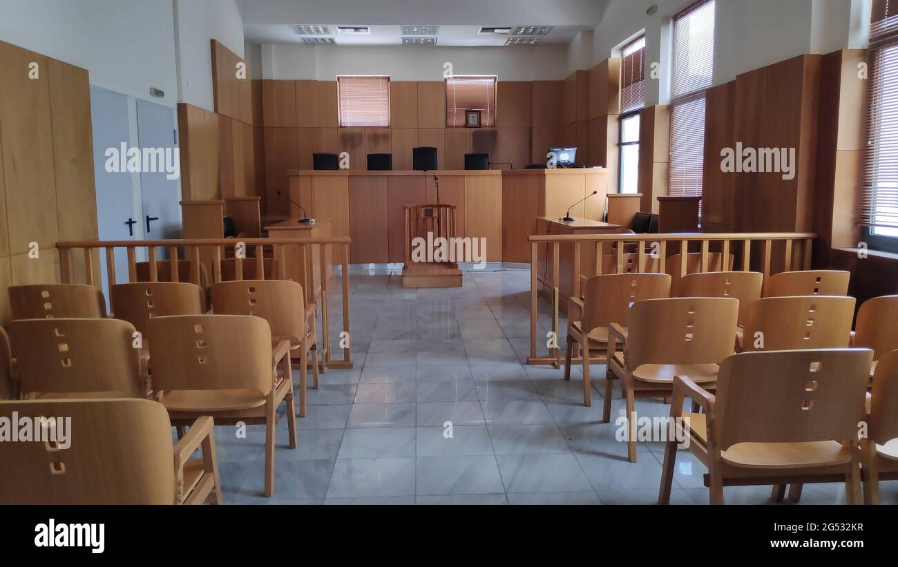 Lawyer courtroom hi-res stock photography and images - Alamy
