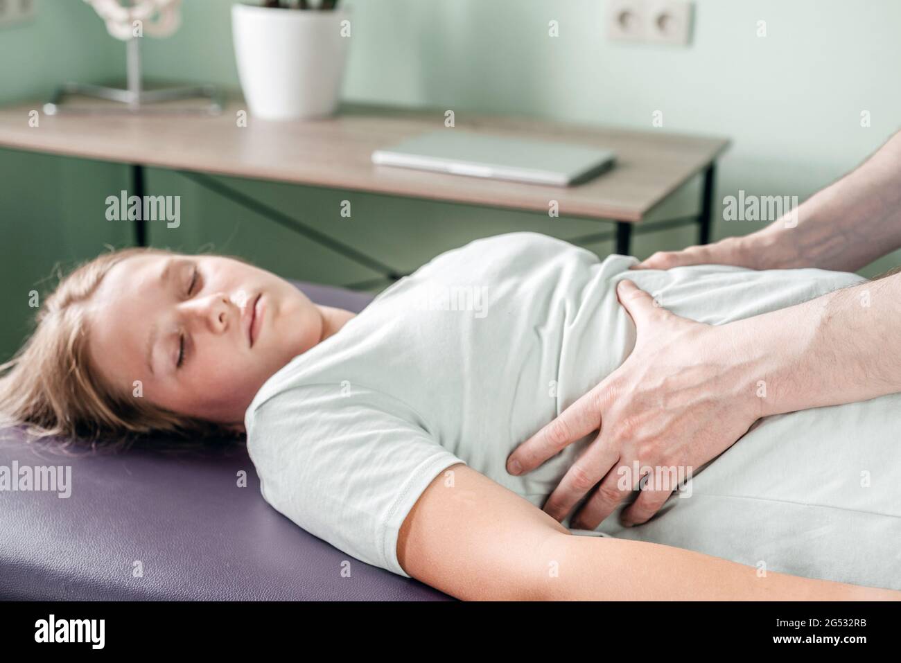 Diaphragm release hi-res stock photography and images - Alamy