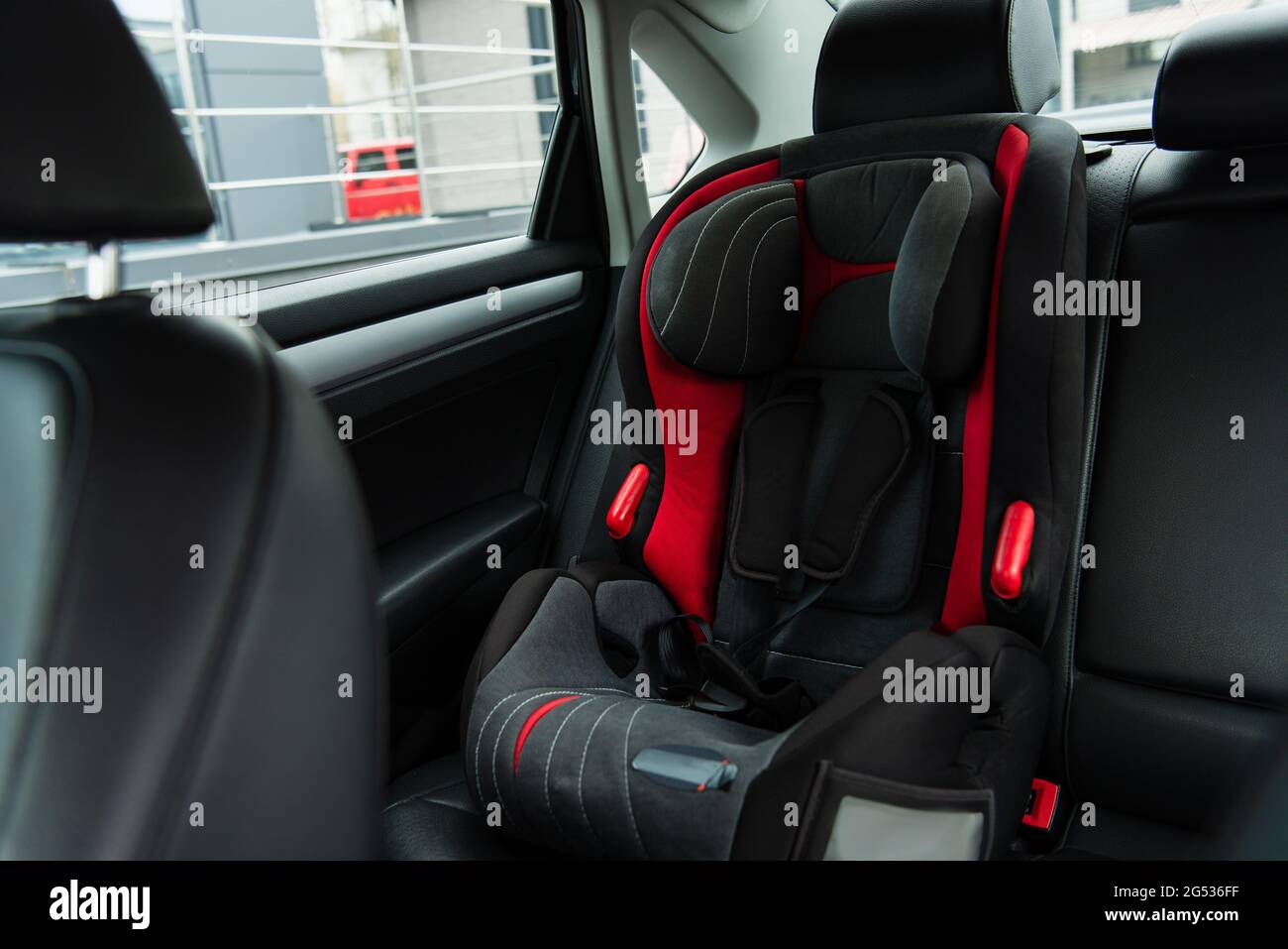 Comfortable daytime hi-res stock photography and images - Alamy