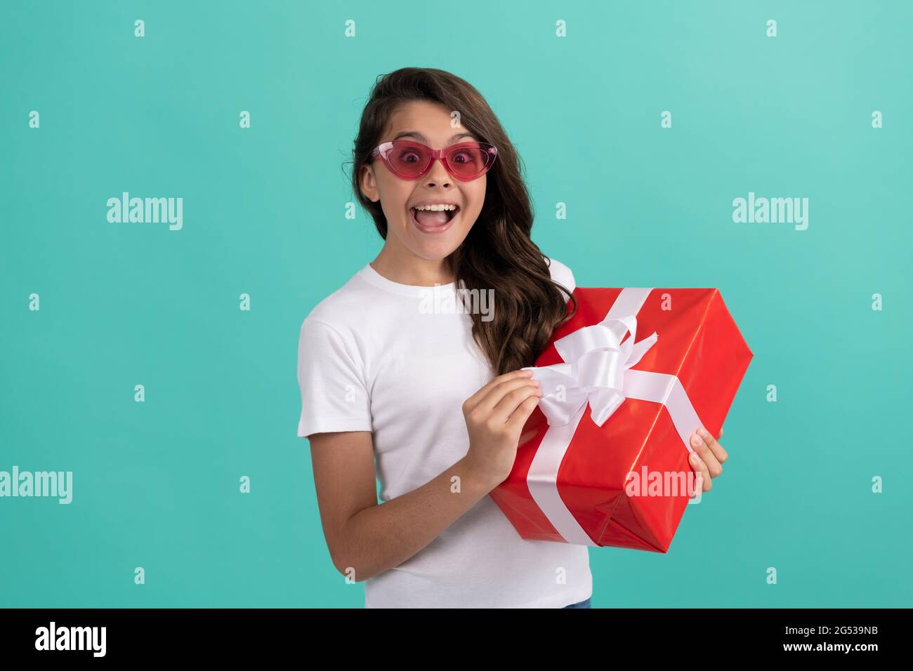 sale and discount. surprise for her. boxing day. amazed kid with ...