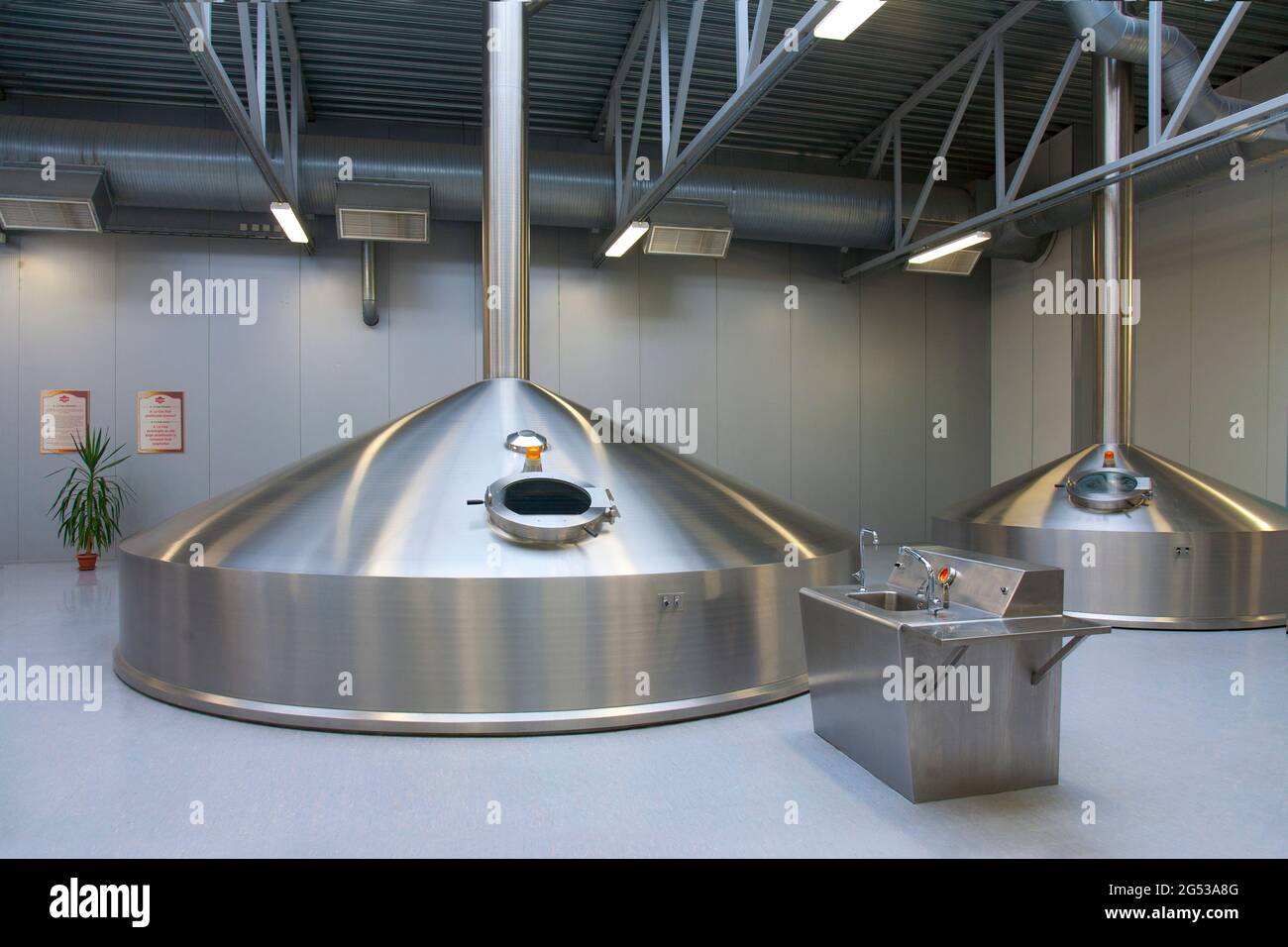 Interior of brewery, large steel storage tanks for brewing beer Stock ...