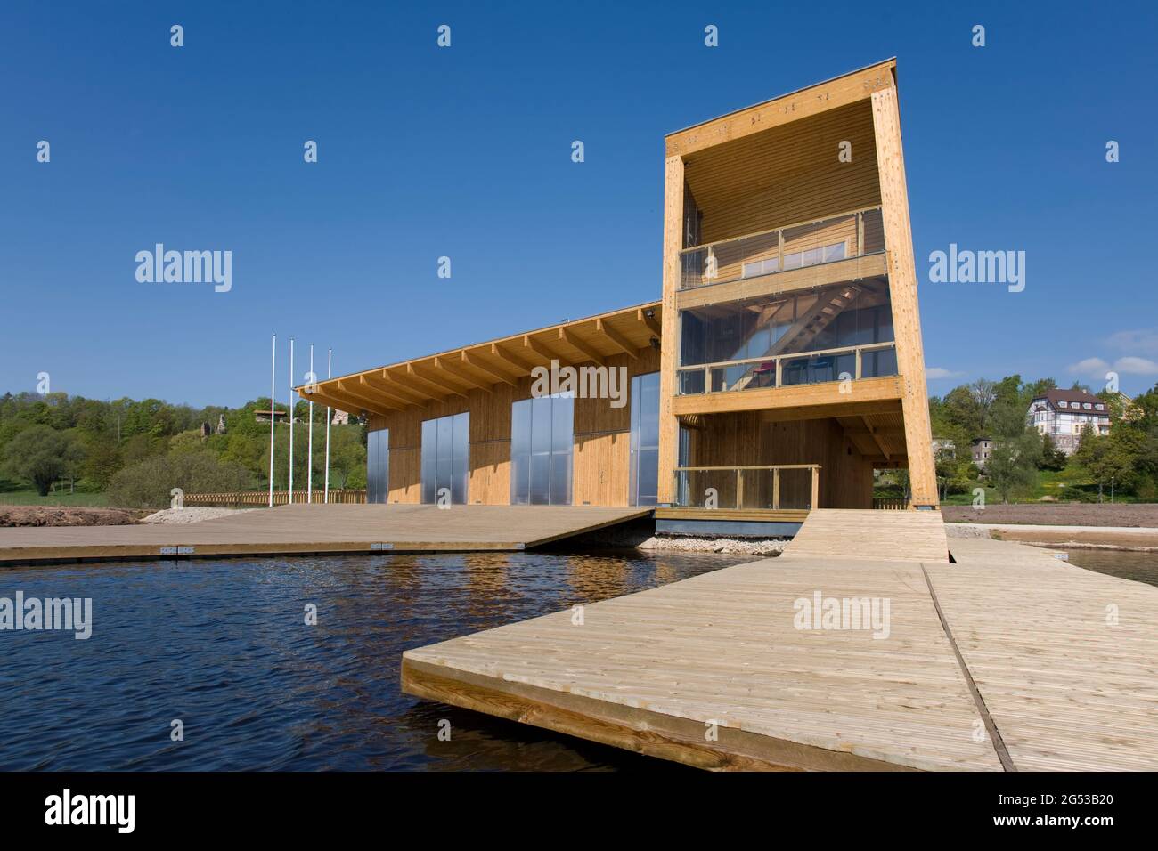 Lakeside Building And Dock Stock Photo - Alamy