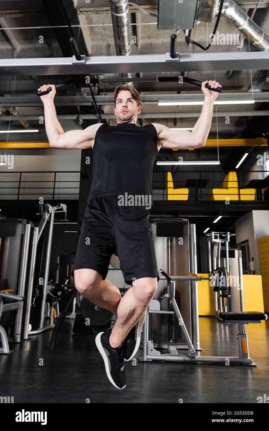 Athletic man training on horizontal hi-res stock photography and images ...