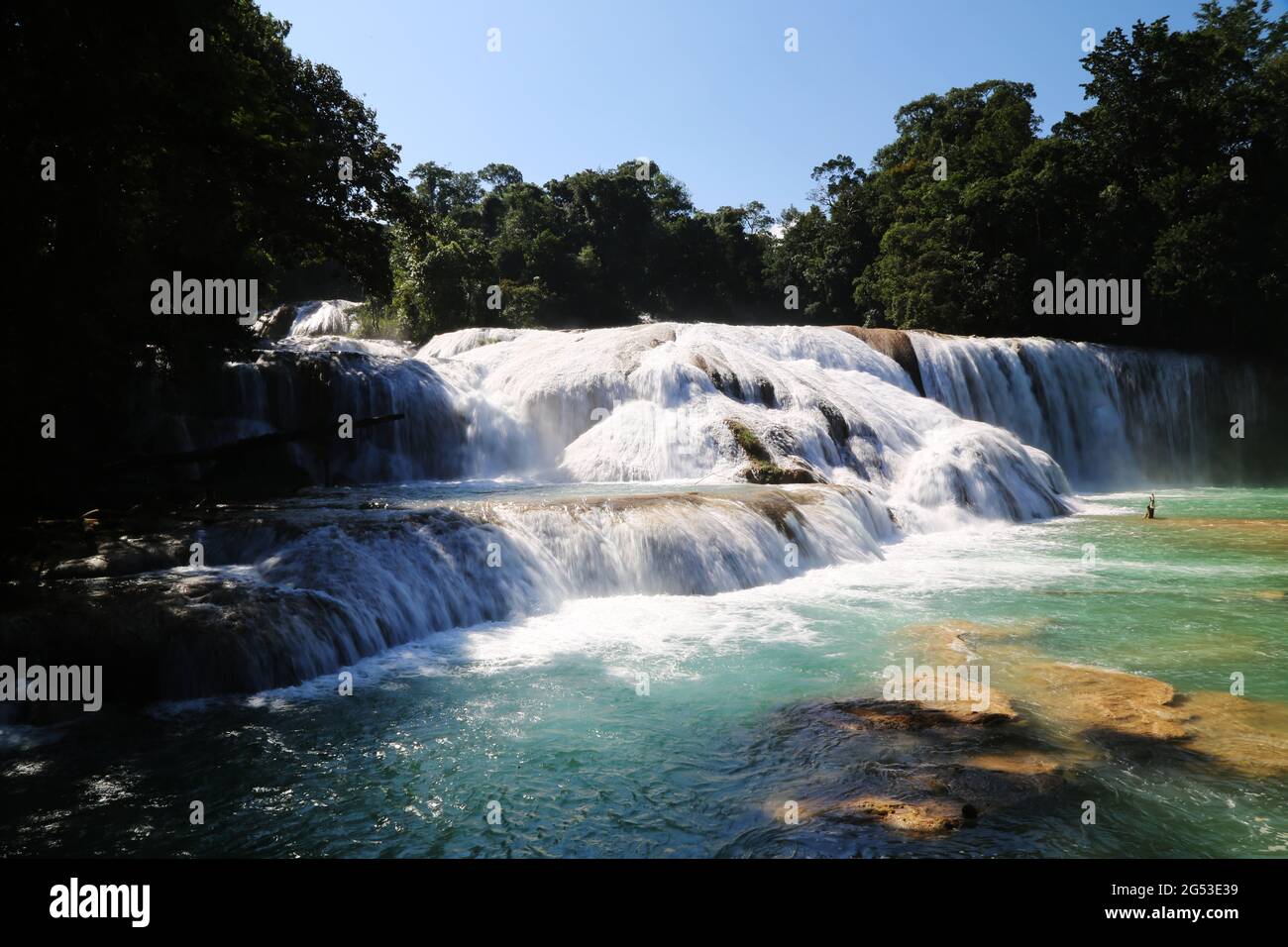 Waterfalls in Agua Azul National Park, Mexico Stock Photo - Alamy