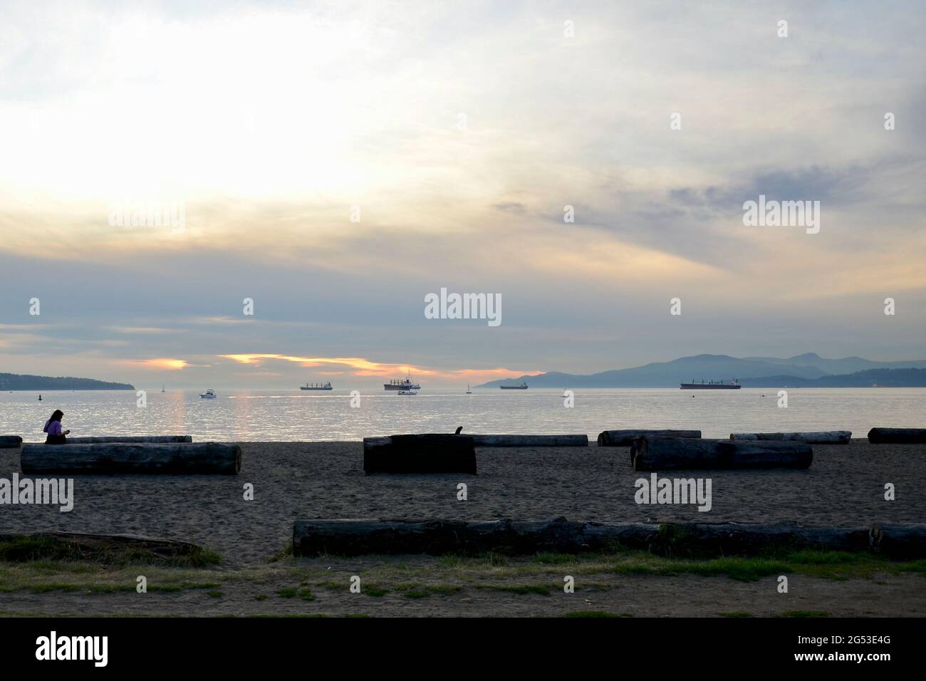 English Bay sunset Vancouver Canada Stock Photo - Alamy