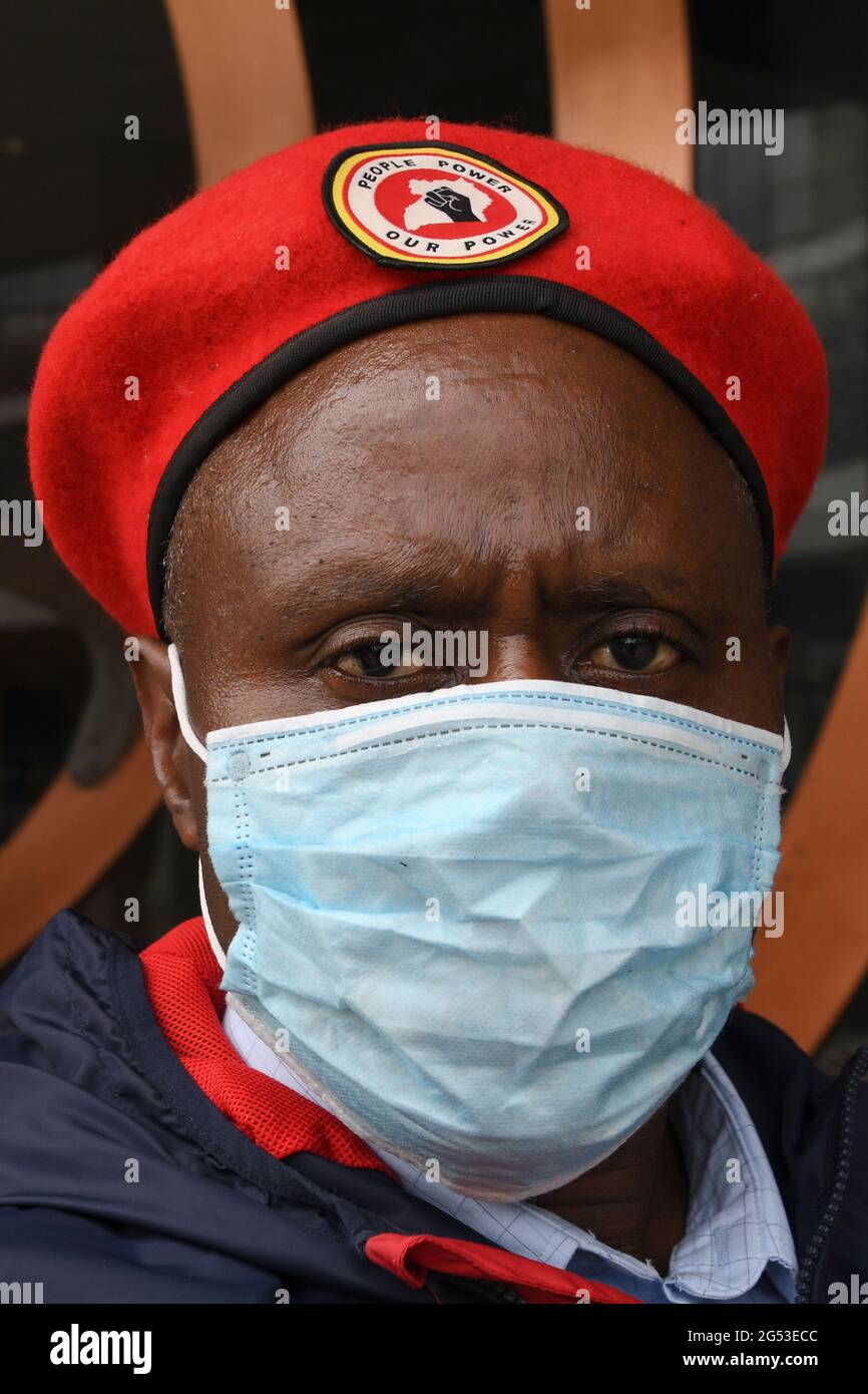 Ugandan protesters hi-res stock photography and images - Alamy