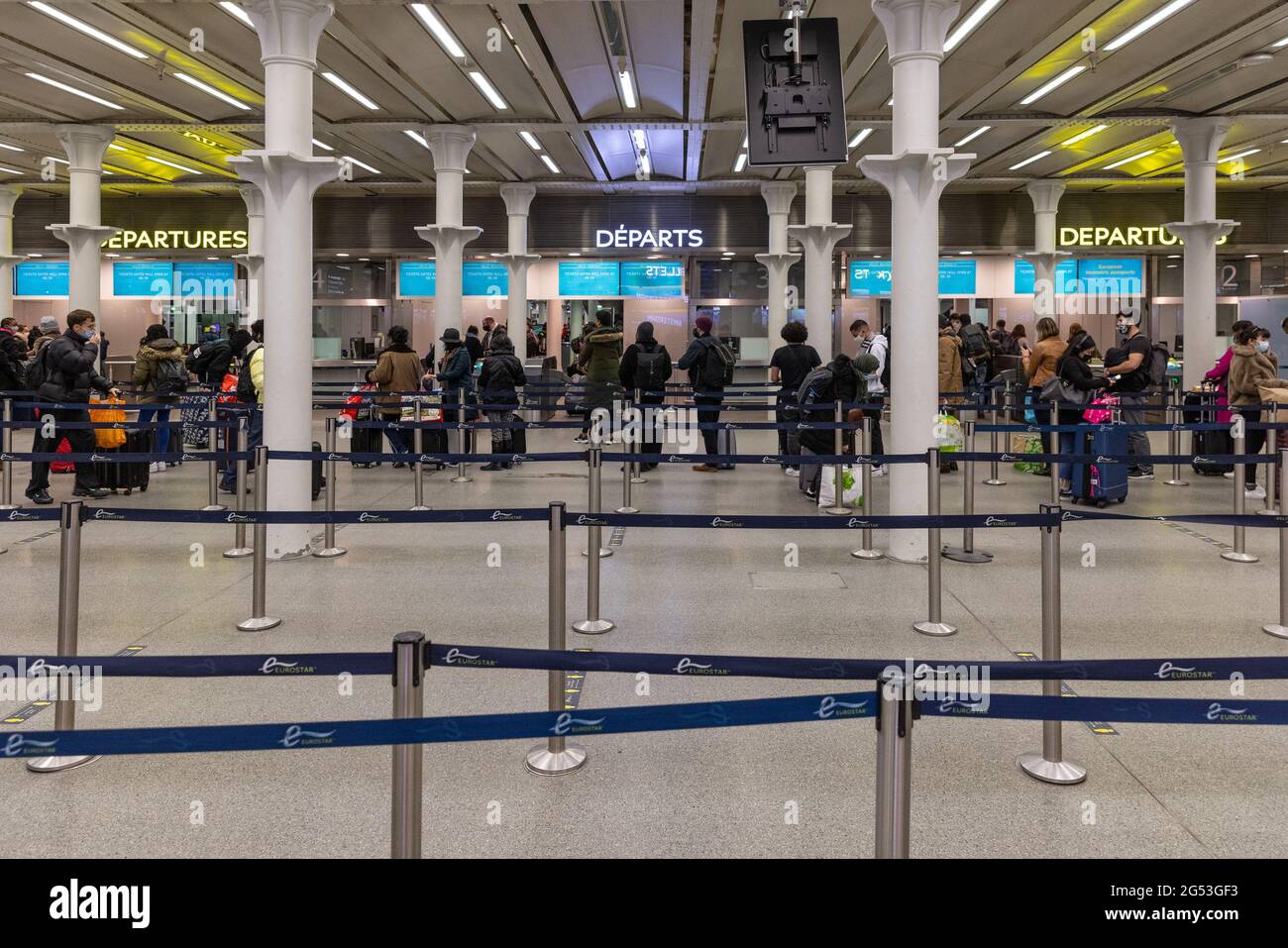 Travellers arrive and check in at the Eurostar terminal in St Pancras ...