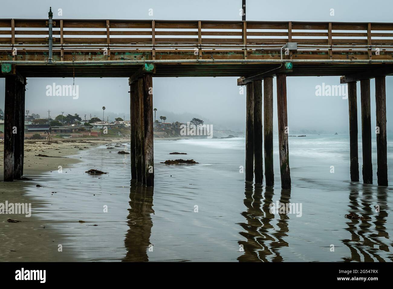 Cayucos Beach Pier Stock Photo - Alamy