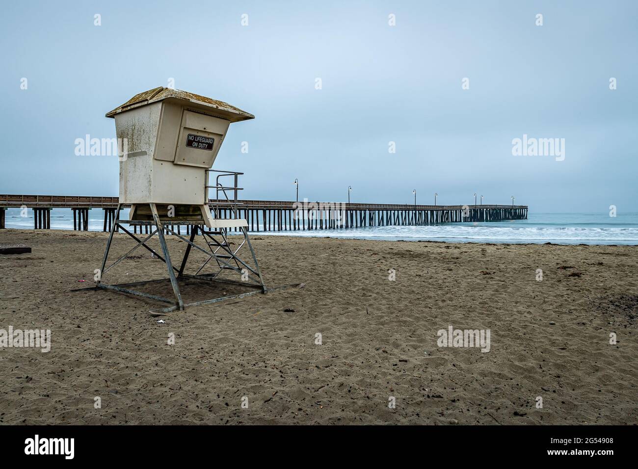 Cayucos Beach Pier Stock Photo - Alamy