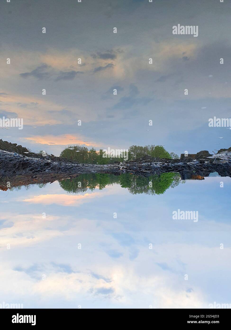 Rain paddle hi-res stock photography and images - Alamy