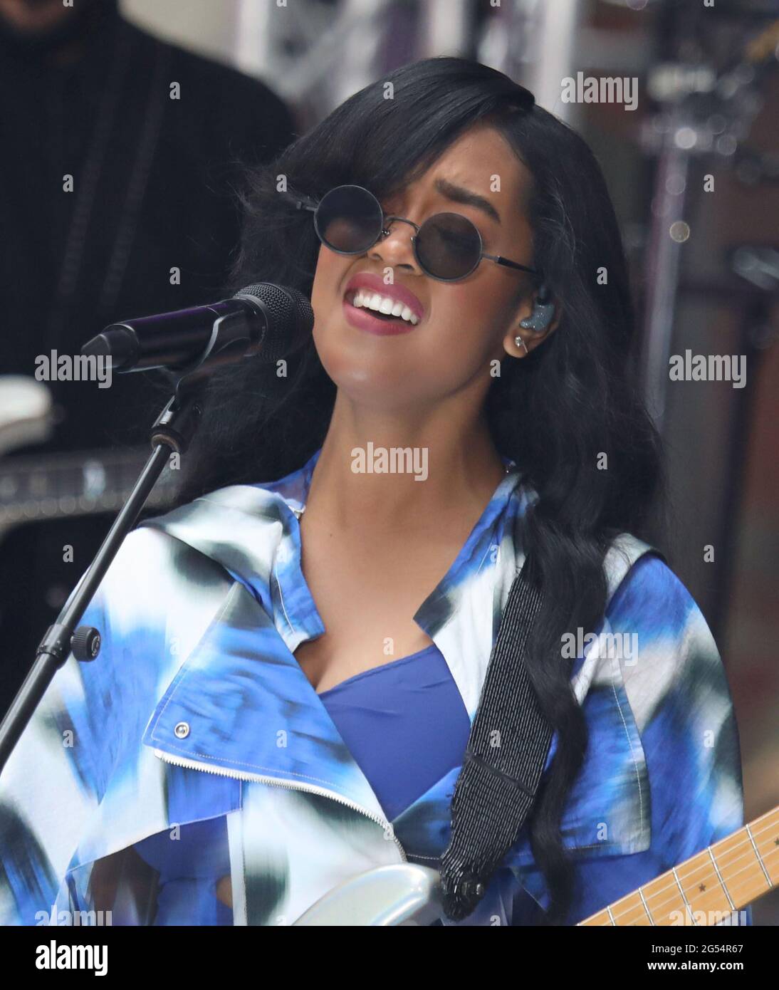 June 25, 2021, New York, New York, USA: Singer H.E.R. performs on the ...
