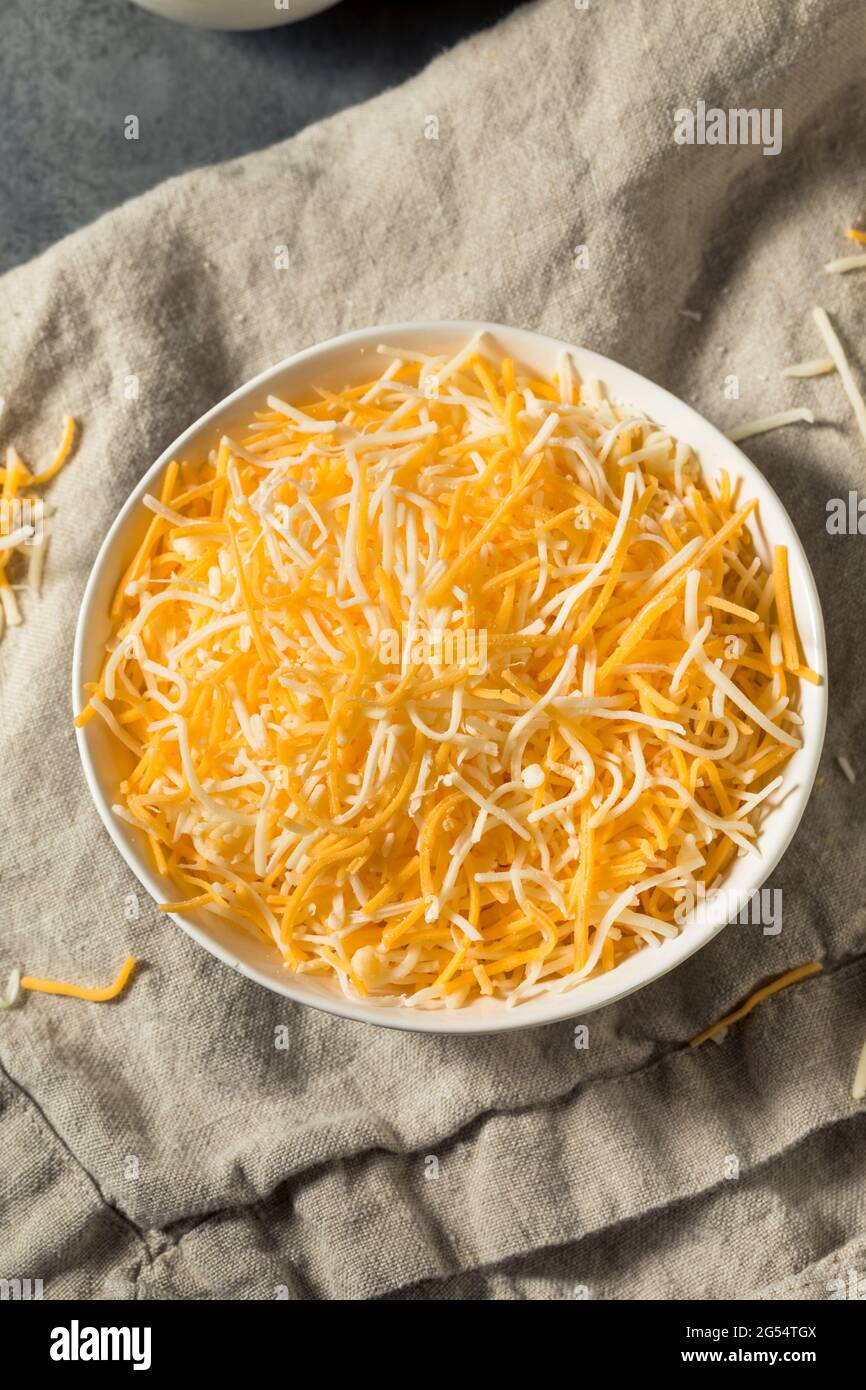 Shredded cheese mix hi-res stock photography and images - Alamy