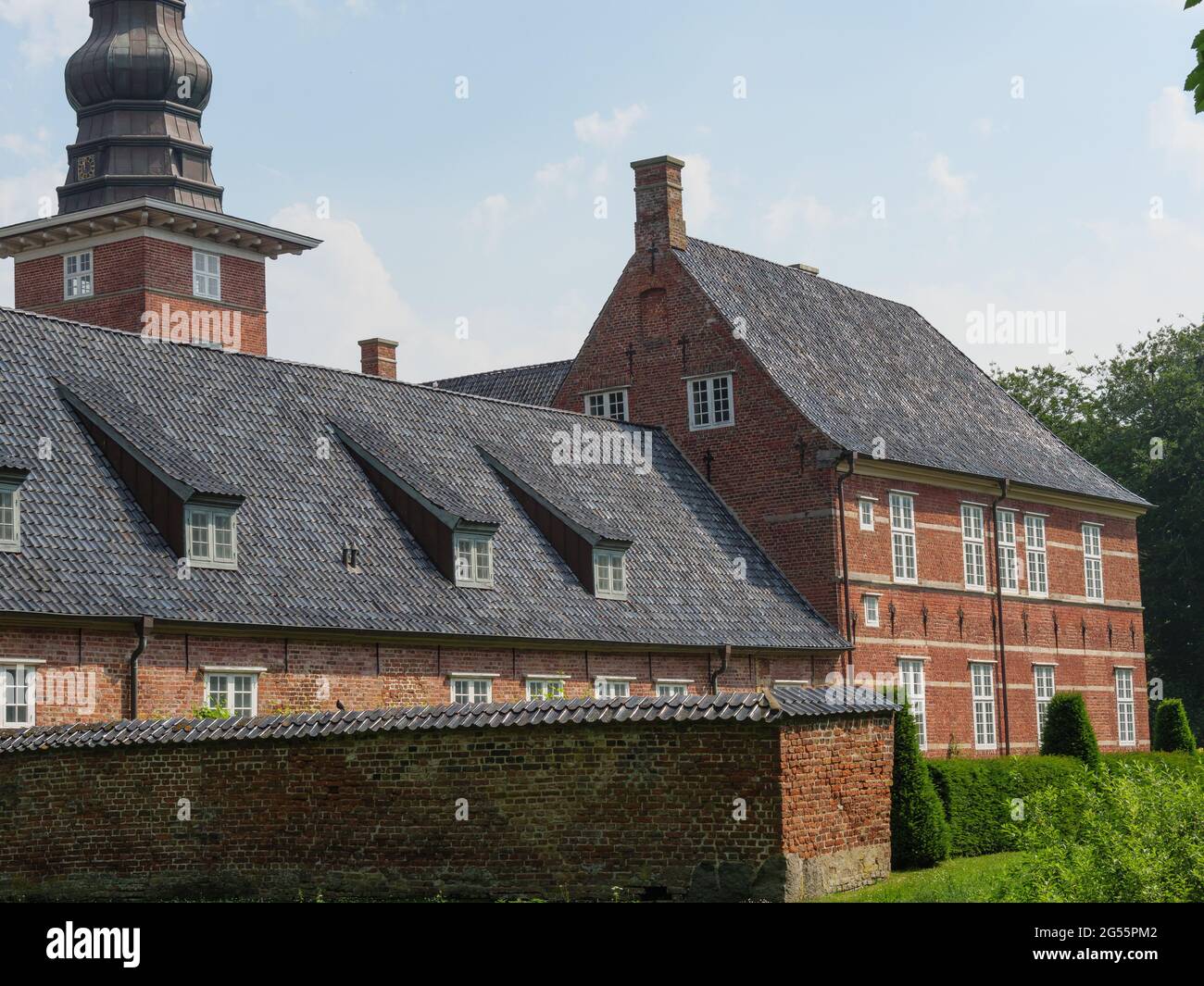 the city of husum at the north sea Stock Photo - Alamy