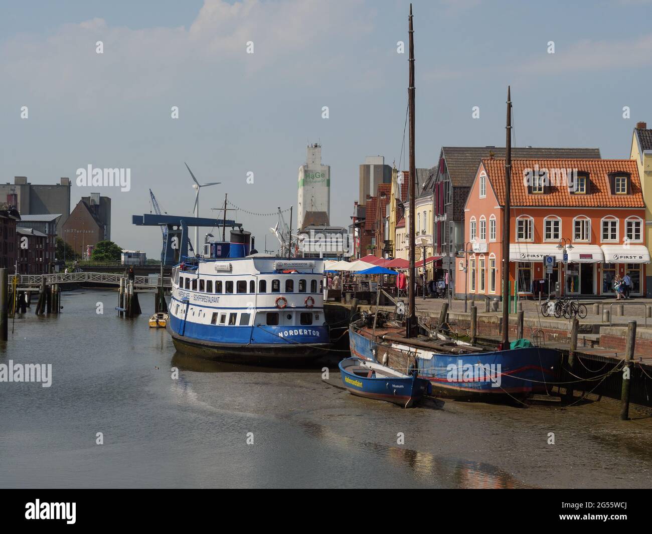 the city of husum at the north sea Stock Photo - Alamy