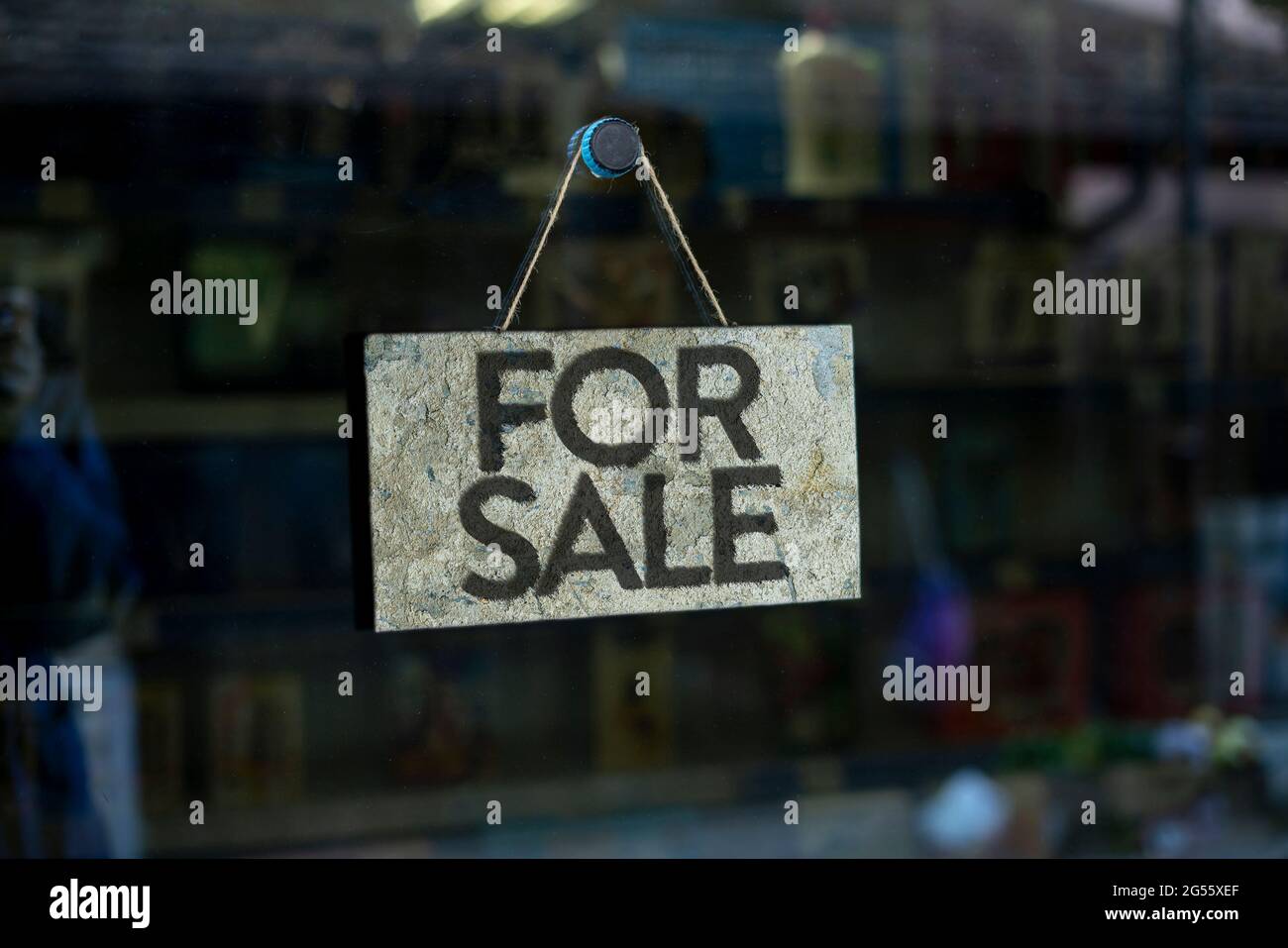 Simple Sign High Resolution Stock Photography and Images - Alamy