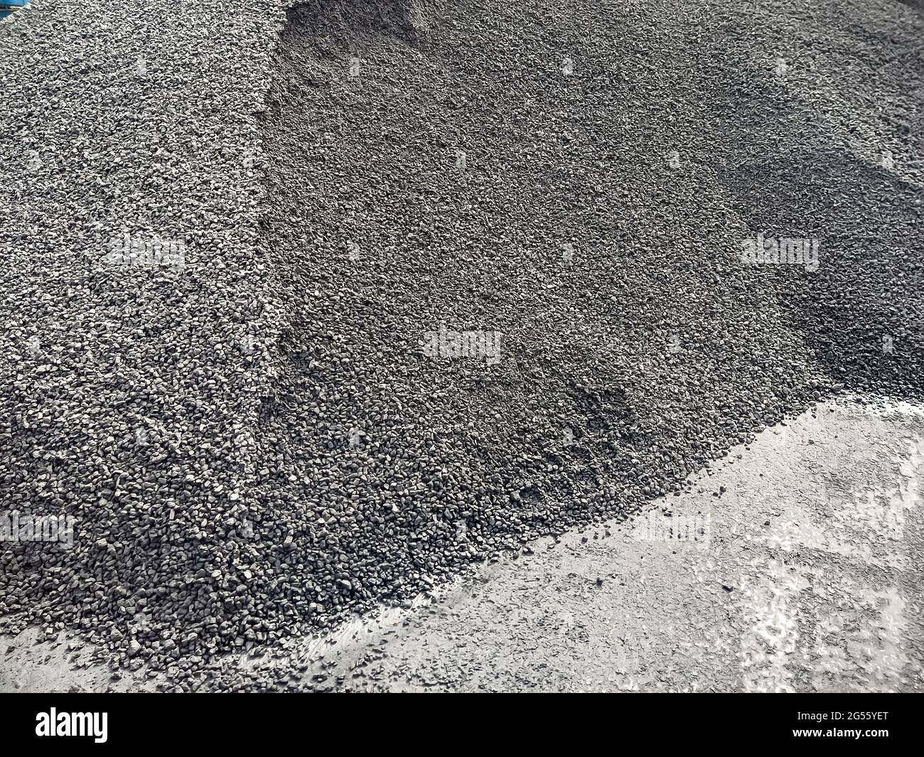 Manufacturing and mining shipments hi-res stock photography and images ...