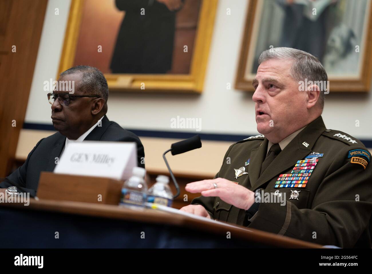 Race theory hi-res stock photography and images - Alamy