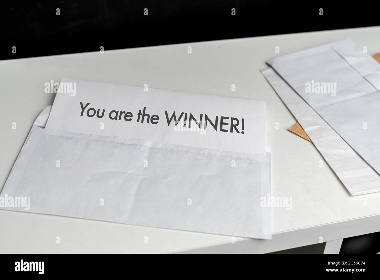 Winner envelope hi-res stock photography and images - Alamy