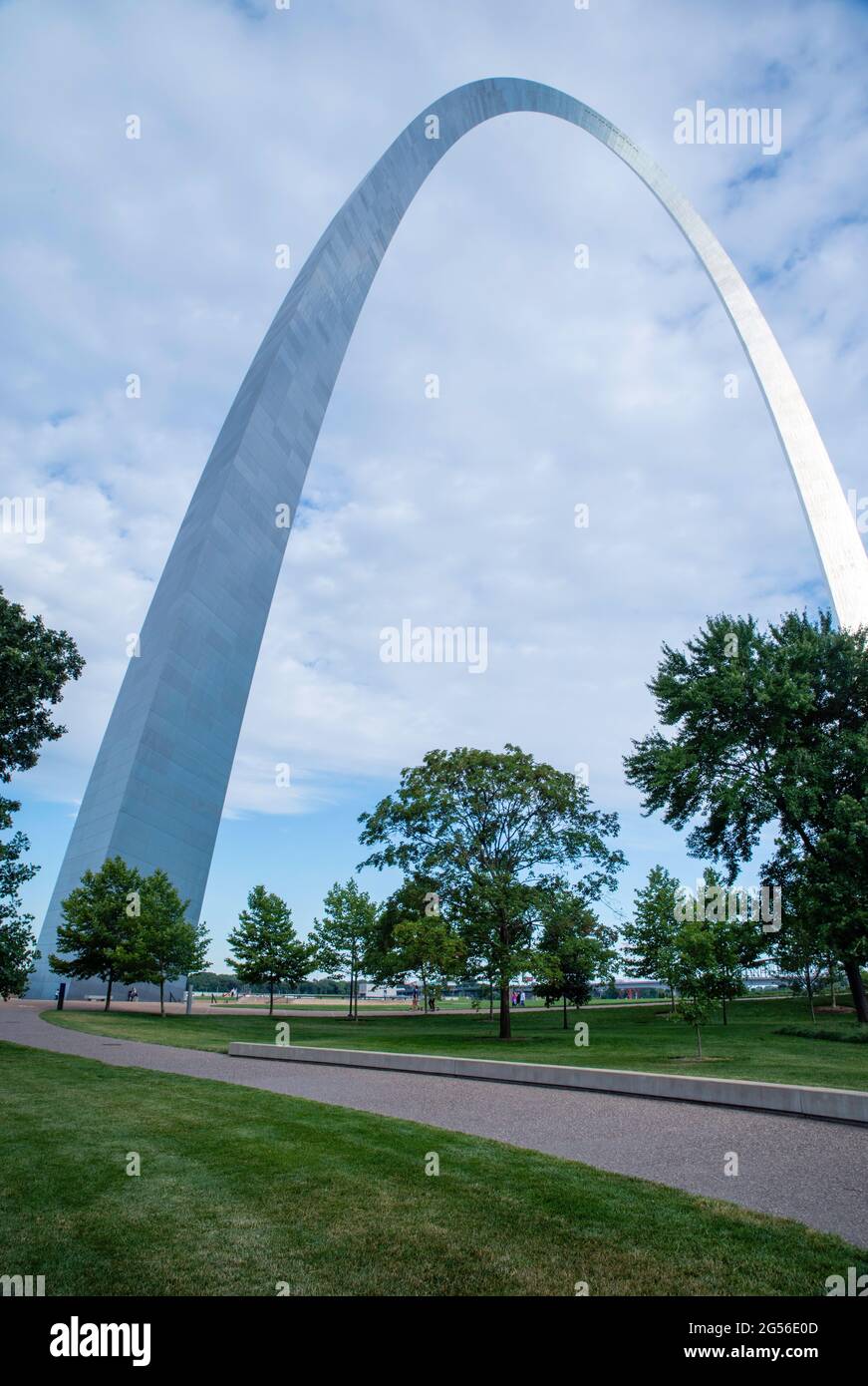 Image of the Gateway Arch, Gateway Arch National Park, St. Louis ...
