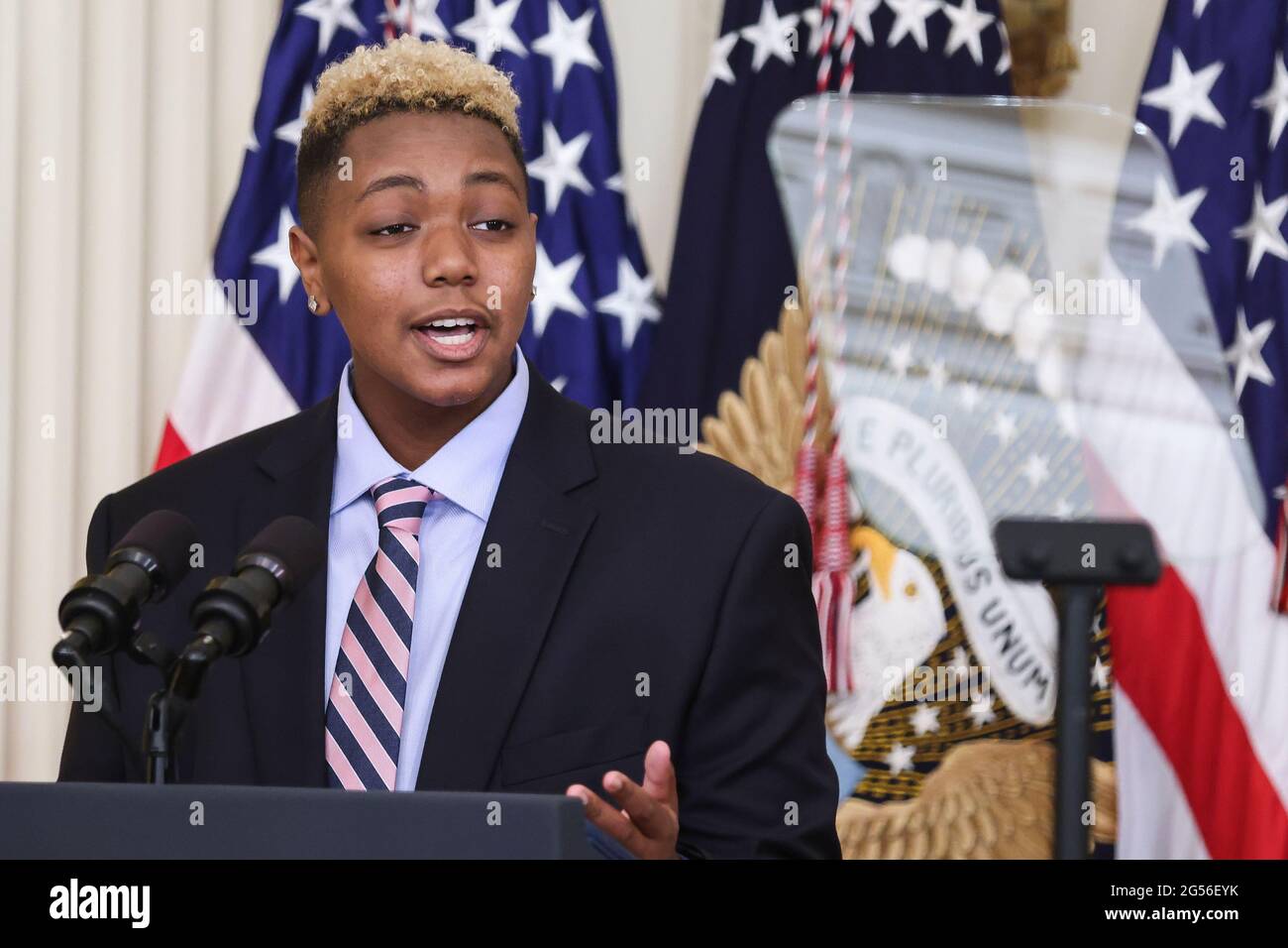 Washington, USA. 25th June, 2021. A 16-year-old transgender advocate ...