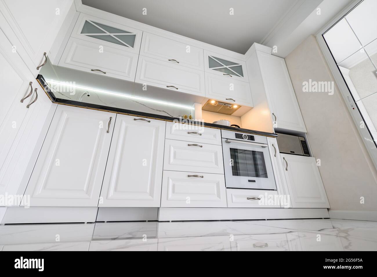 White modern expensive car hi-res stock photography and images - Alamy