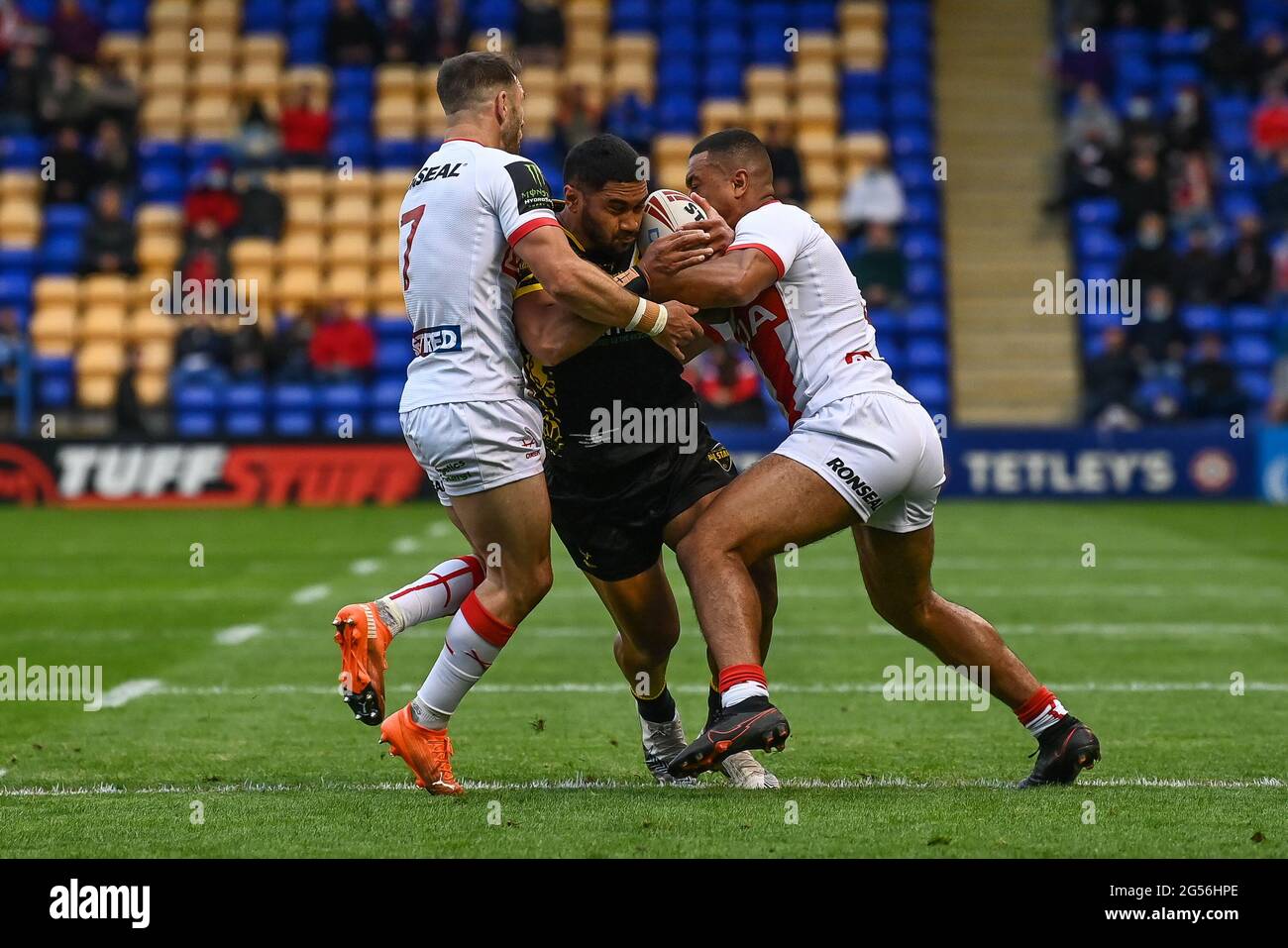 Reece edwards hi-res stock photography and images - Alamy
