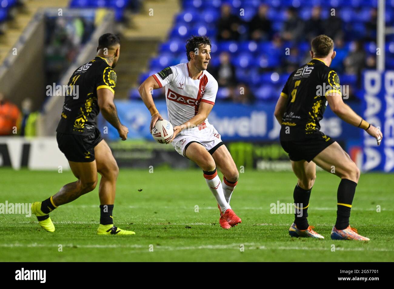 Stefan Ratchford (6) of England in action Stock Photo - Alamy