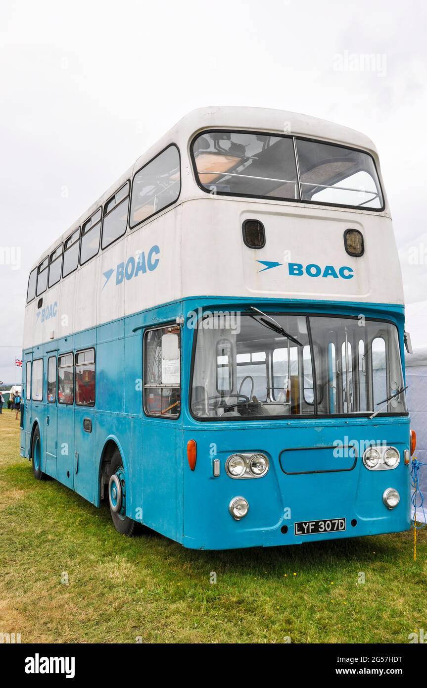 BOAC bus. British Overseas Airways Corporation MCW bodied Leyland ...