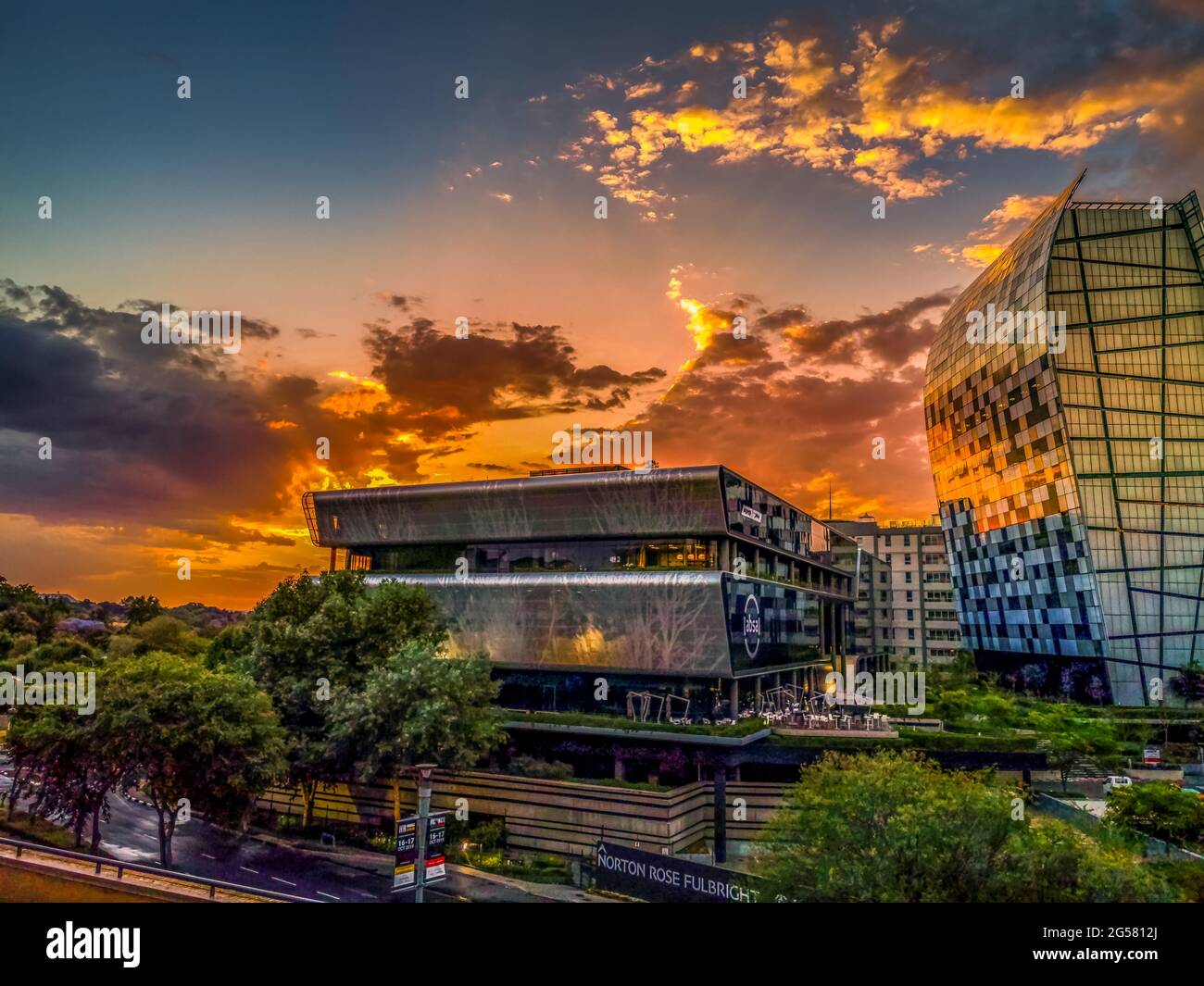 Sandton tower hi-res stock photography and images - Alamy