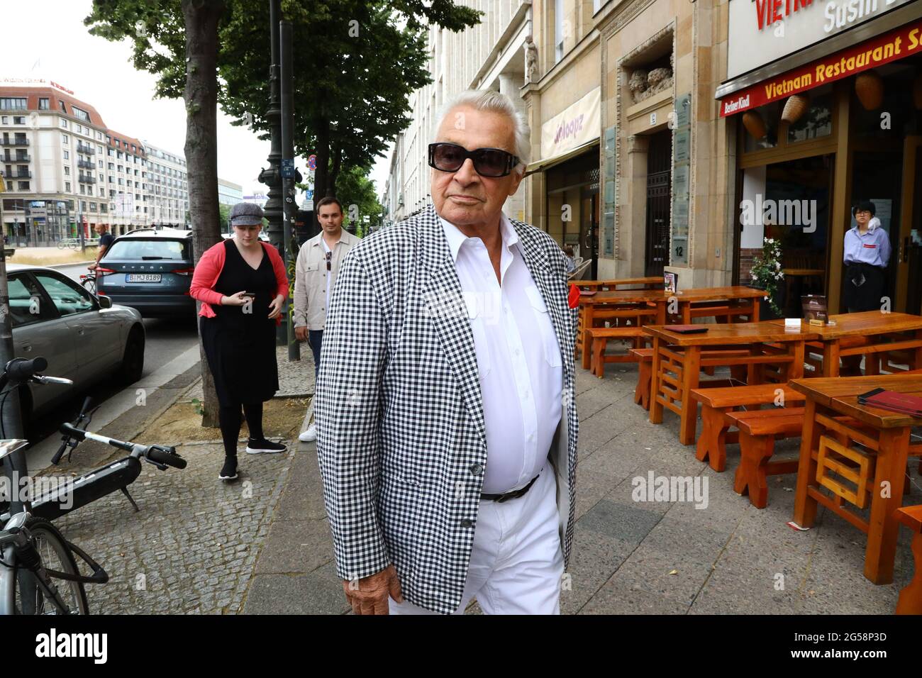 Schauspieler brandt hi-res stock photography and images - Alamy