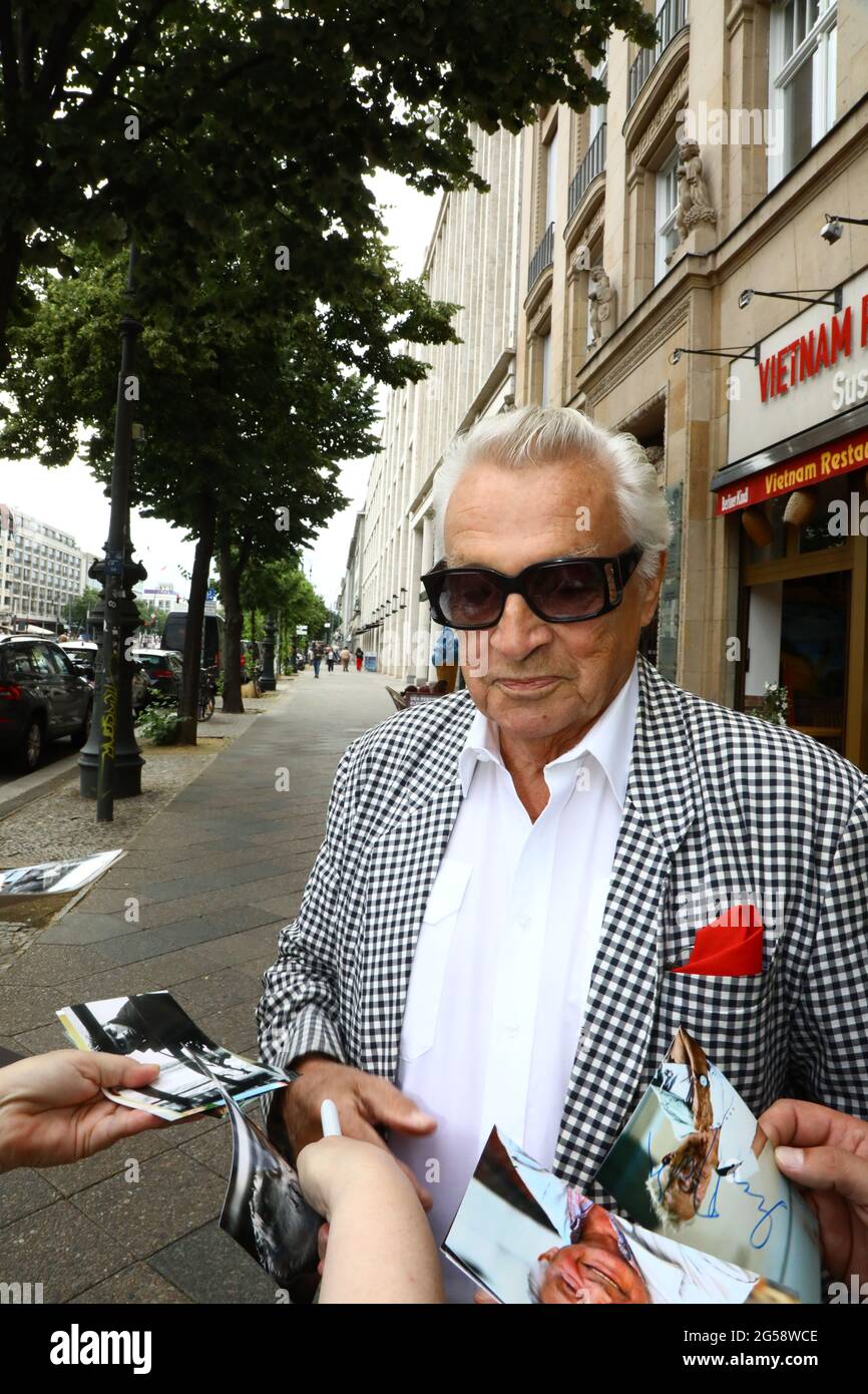 Rainer Brandt beim Pre-Opening vom Bud Spencer-Museum im Palazzo Italia ...