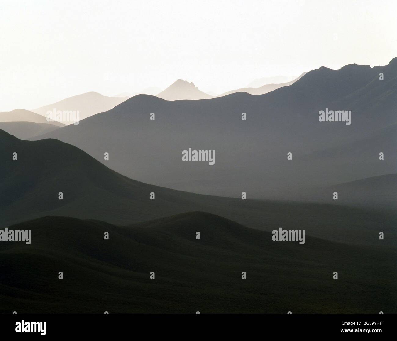 Western mountain ranges hi-res stock photography and images - Alamy