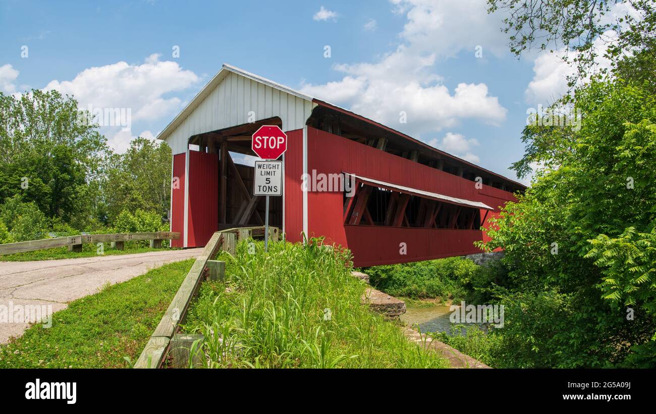 Scipio covered bridge in indiana hi-res stock photography and images ...
