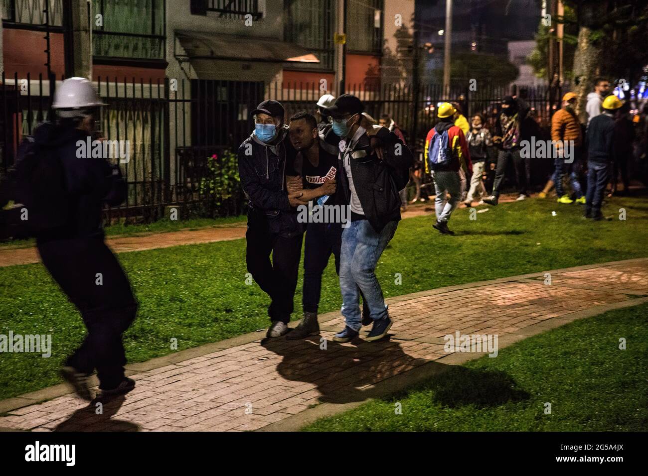 Paramedic usa mass hi-res stock photography and images - Alamy
