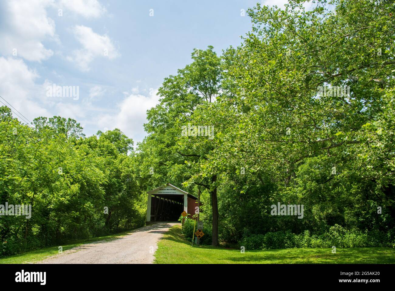Burr arch truss architecture hi-res stock photography and images - Alamy