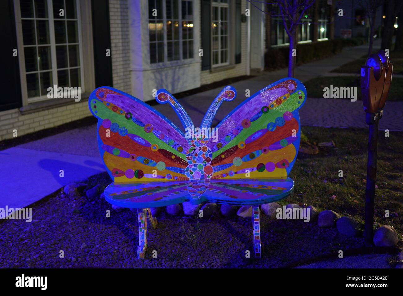 Butterfly designed bench hi-res stock photography and images - Alamy