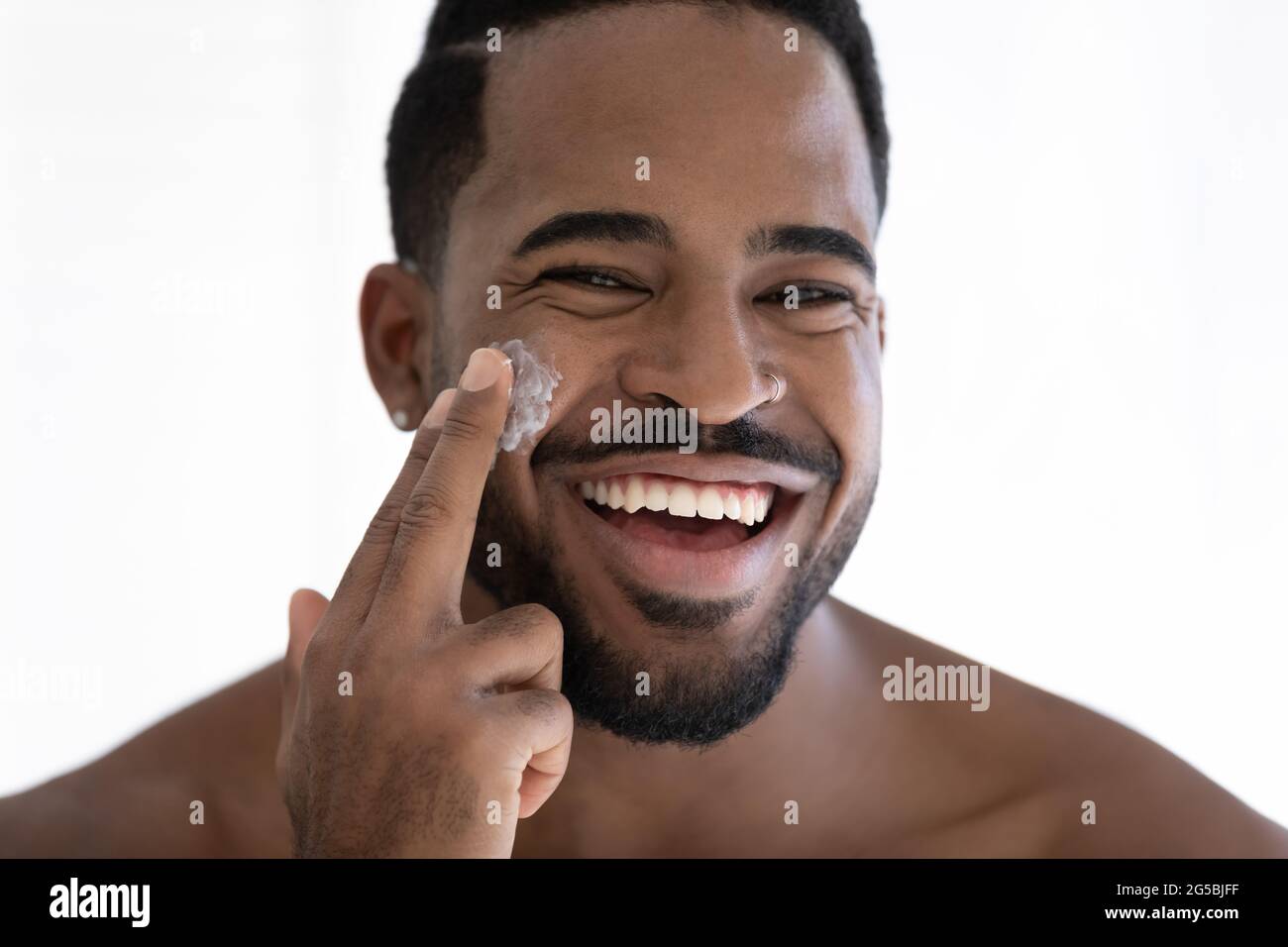 Black guy High Resolution Stock Photography and Images - Alamy